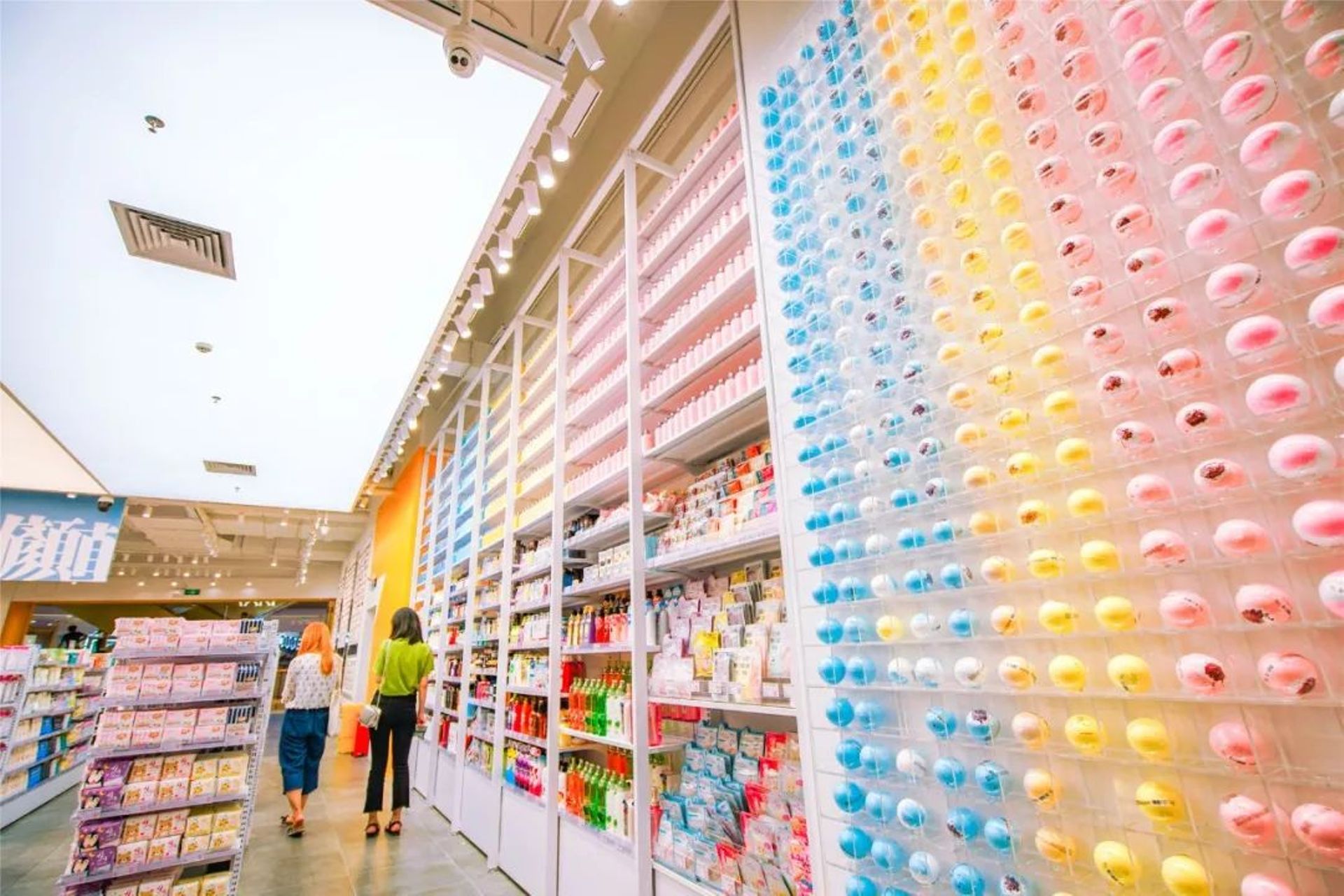 Chinese O2O new retail unicorn KK Group pockets $142m in Series E round